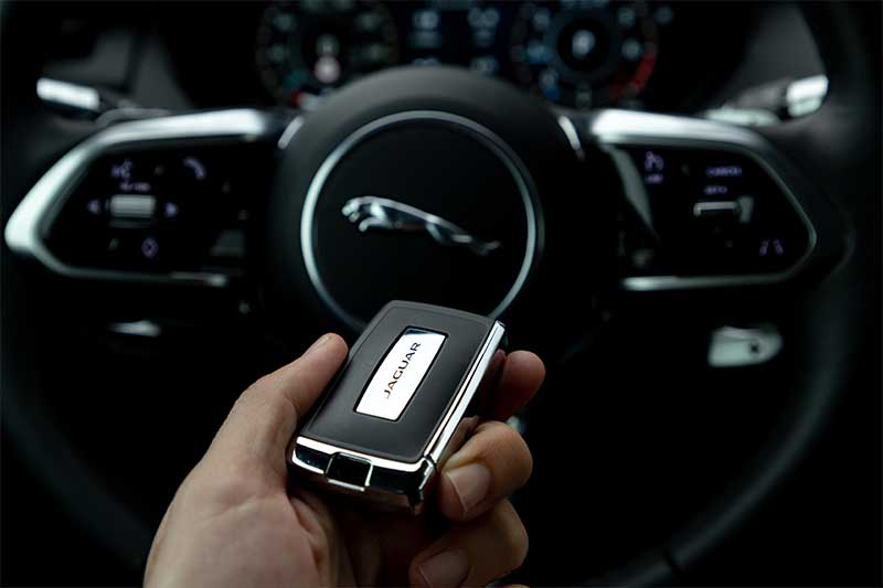 Professional Jaguar Land Rover Car Key Specialist in Oxfordshire